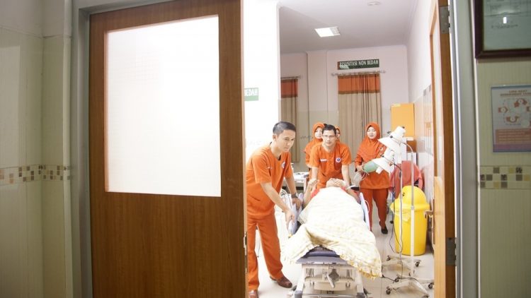 Instalasi Gawat Darurat – BLU RSUD DOKTER SOESELO KABUPATEN TEGAL